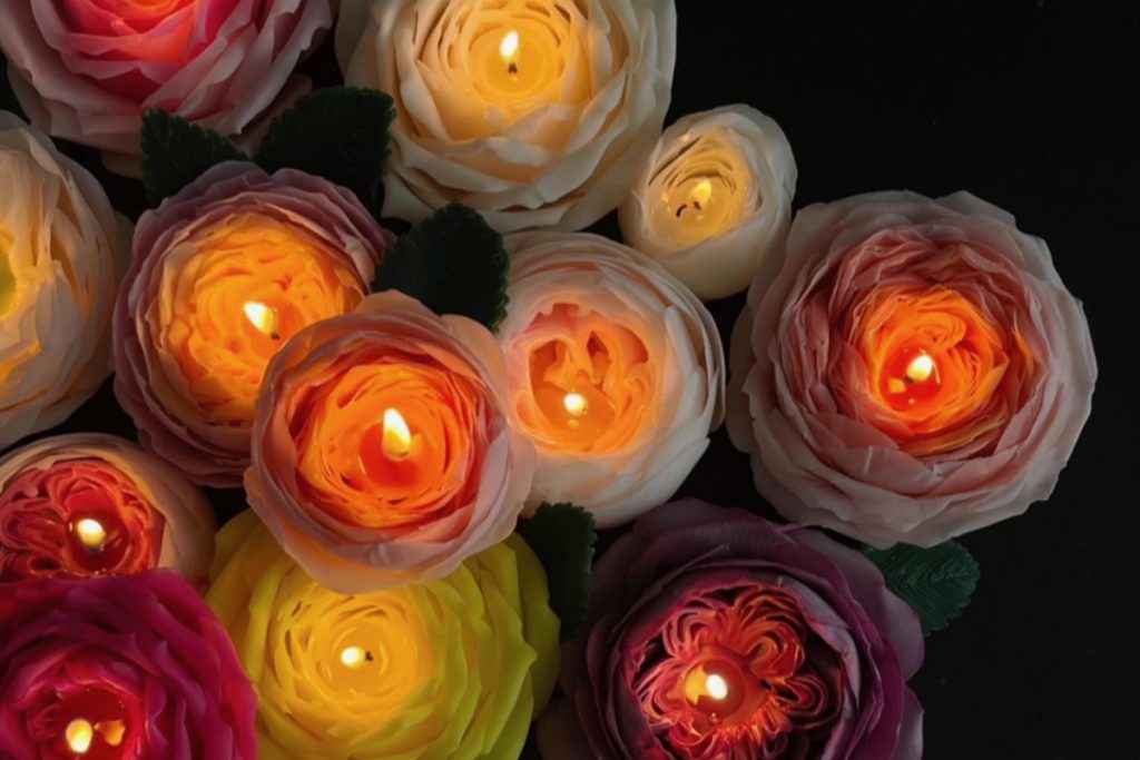 Exquisite Floral Candles - Complimentary Shipping & Gift Wrapping