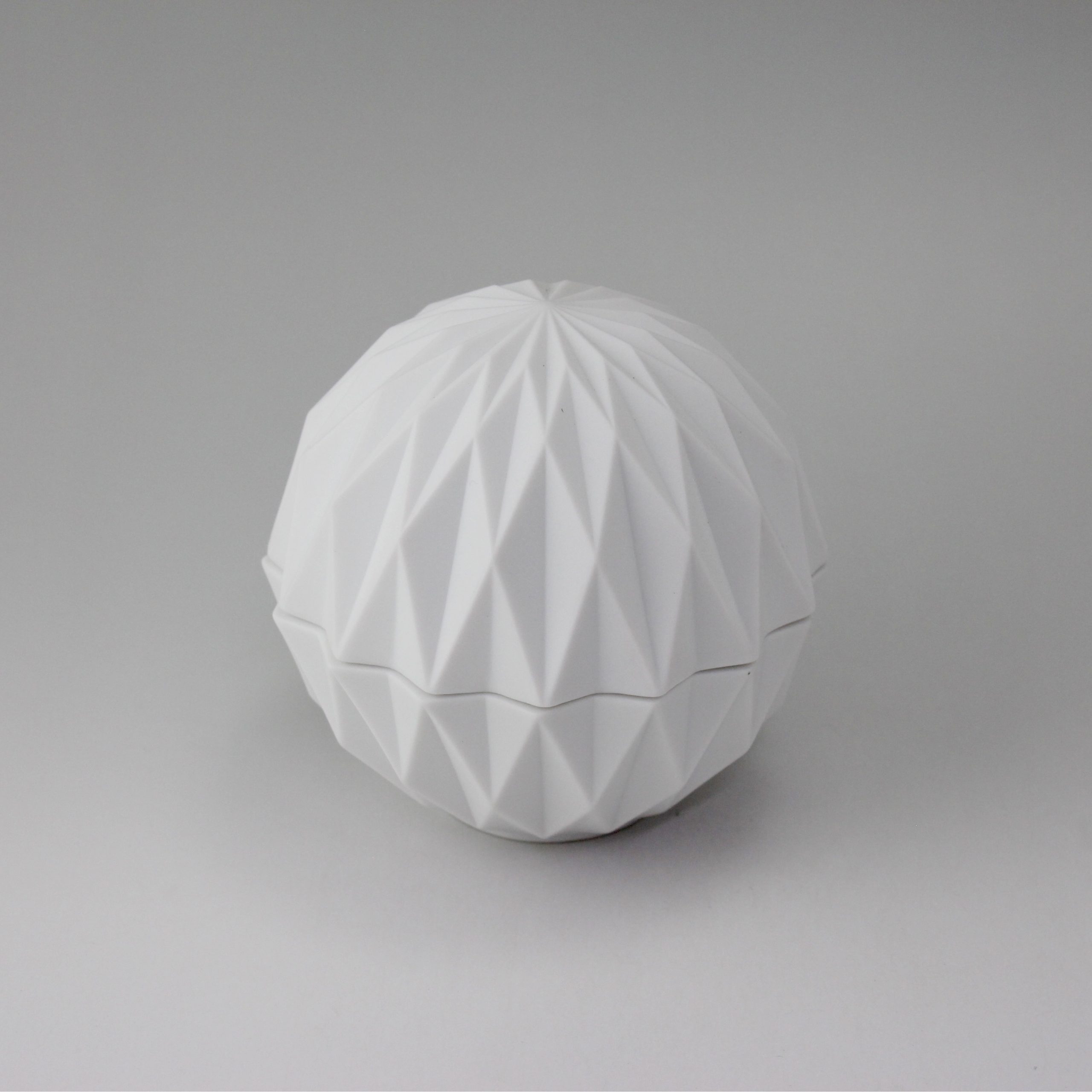 Exquisite Diamond Carved Bowl | Handcrafted Elegance