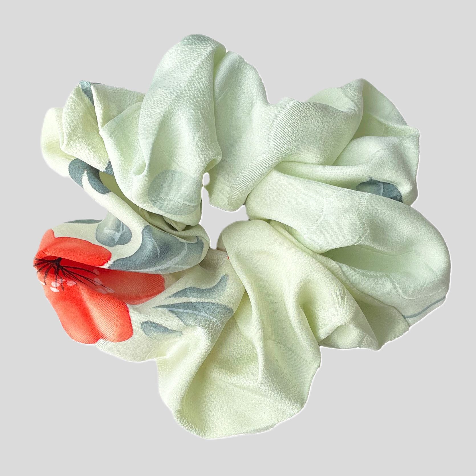 Vintage Kimono Scrunchie: Chic & Sustainable Hair Accessory