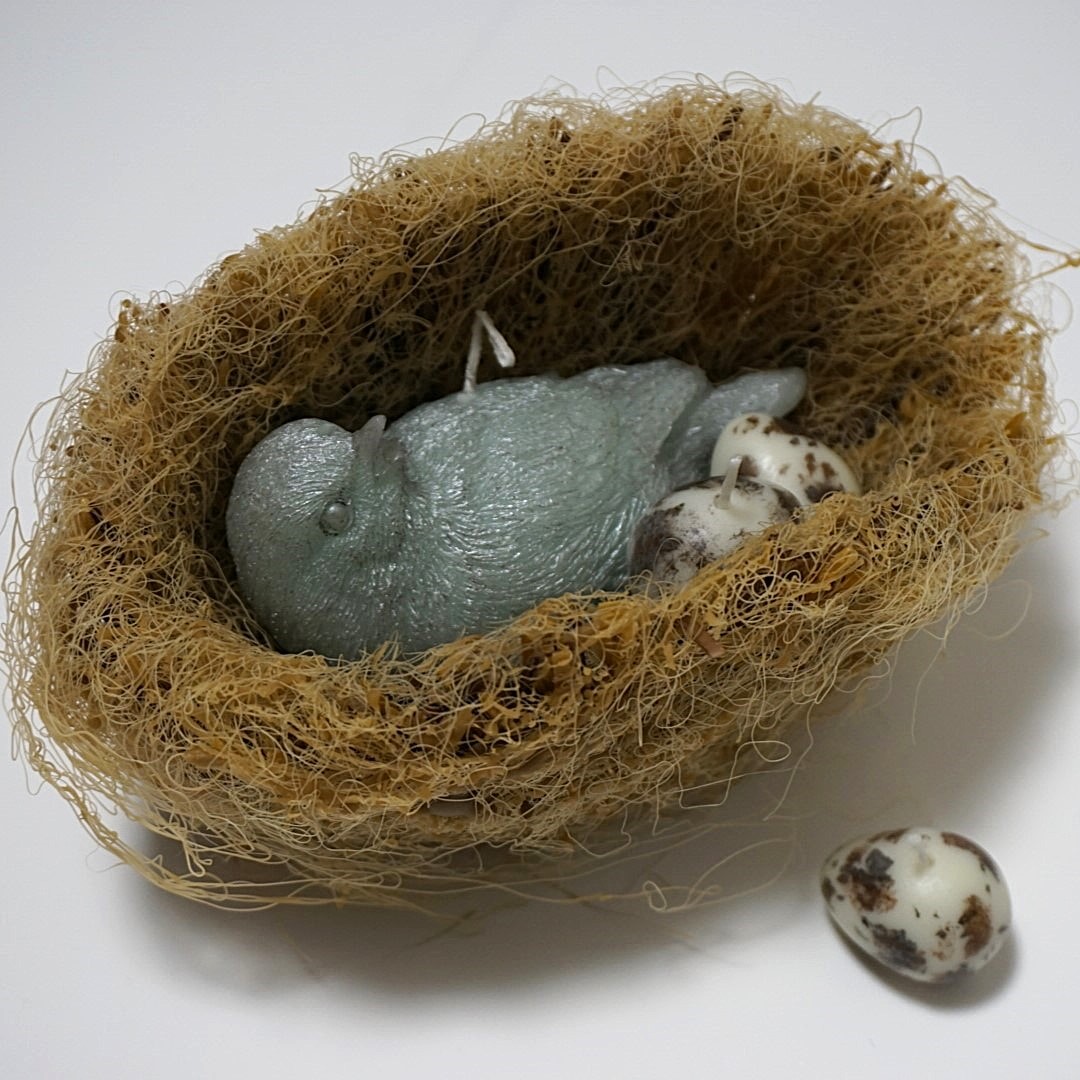 Bird Nest Candle - Whimsical Decor for Nature Lovers